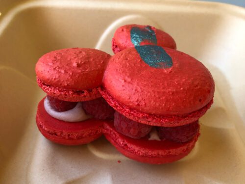 13 Best Disneyland Snacks + Where To Find Them - Go Travel California